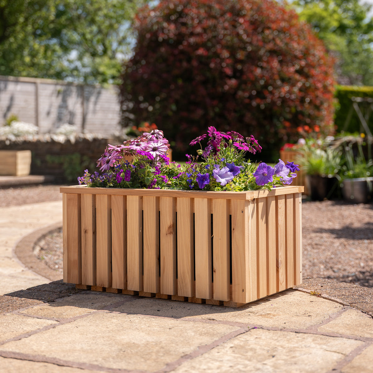 Ruby Ready Larch Slatted Planter – Ruby Group