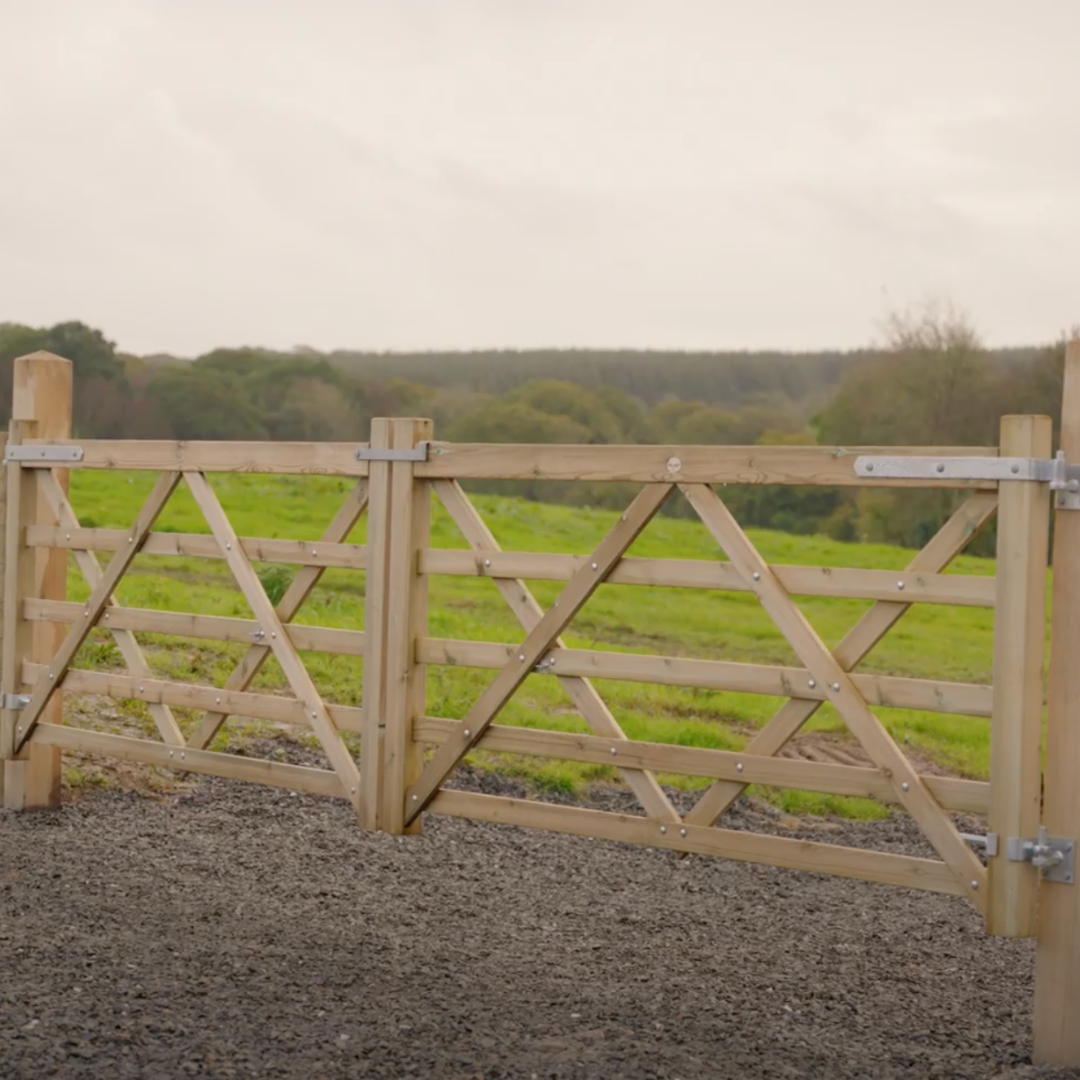 Wooden Field Gates | 5 Bar Farm Gates