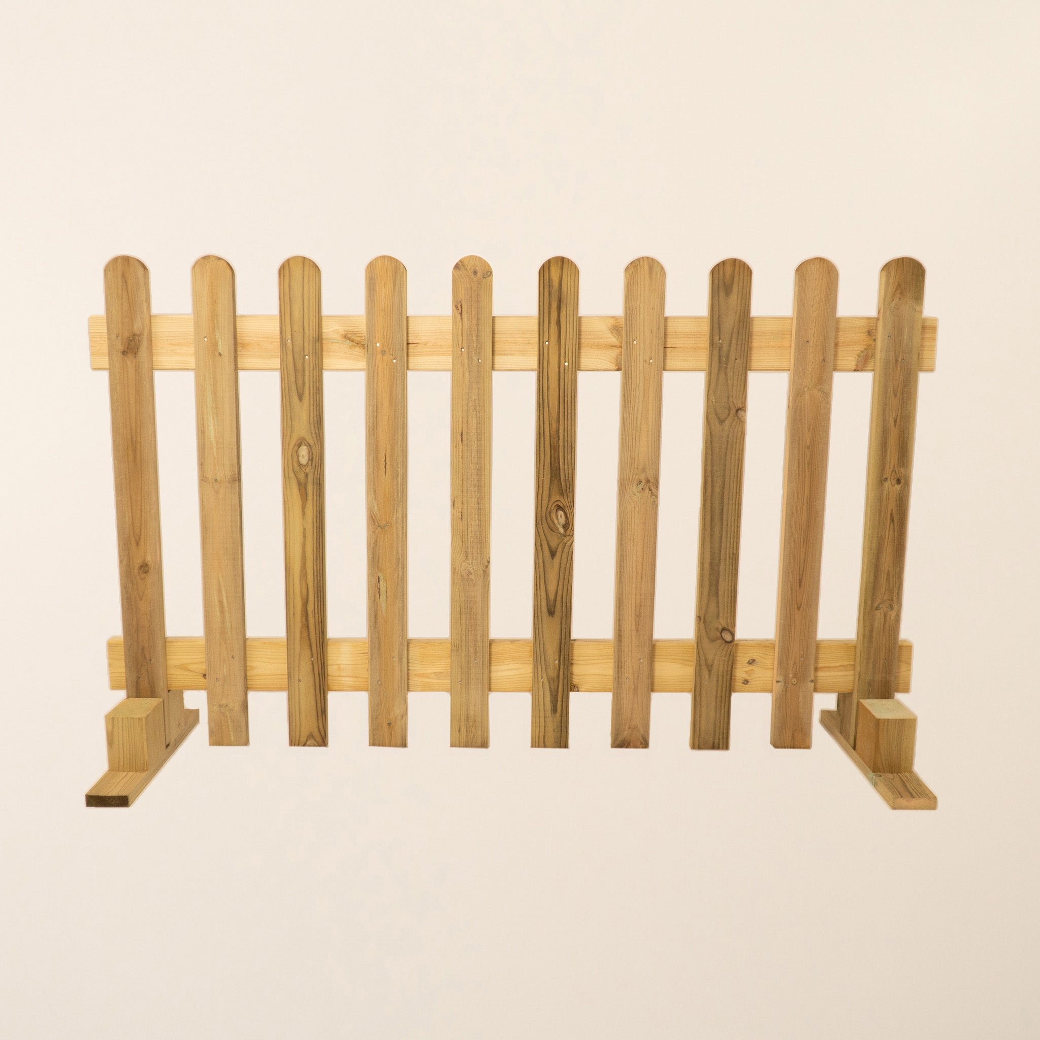 Free Standing Picket Fencing | Ruby UK – Ruby Group