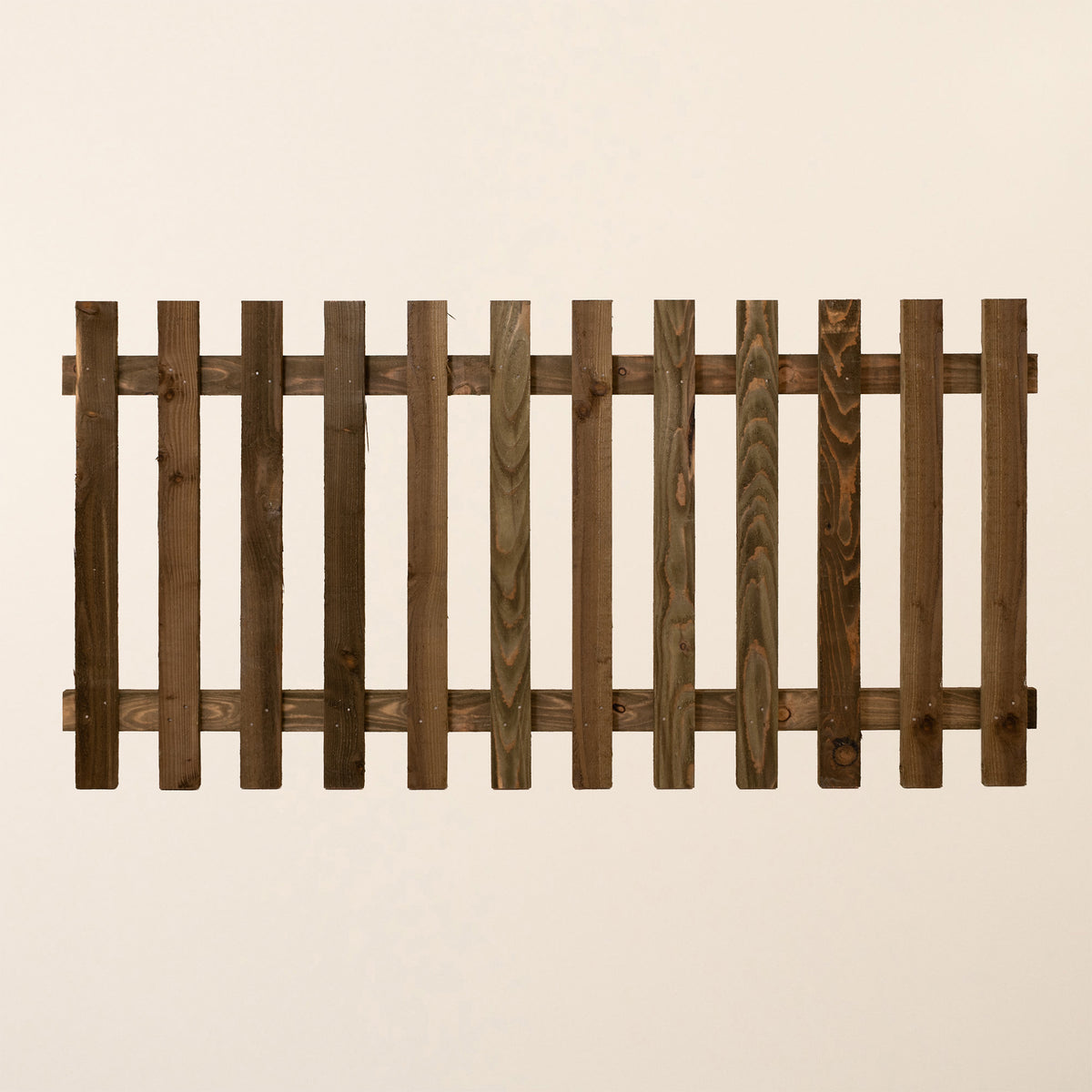 Ruby Ready Sawn Picket Fence Panel – Ruby Group