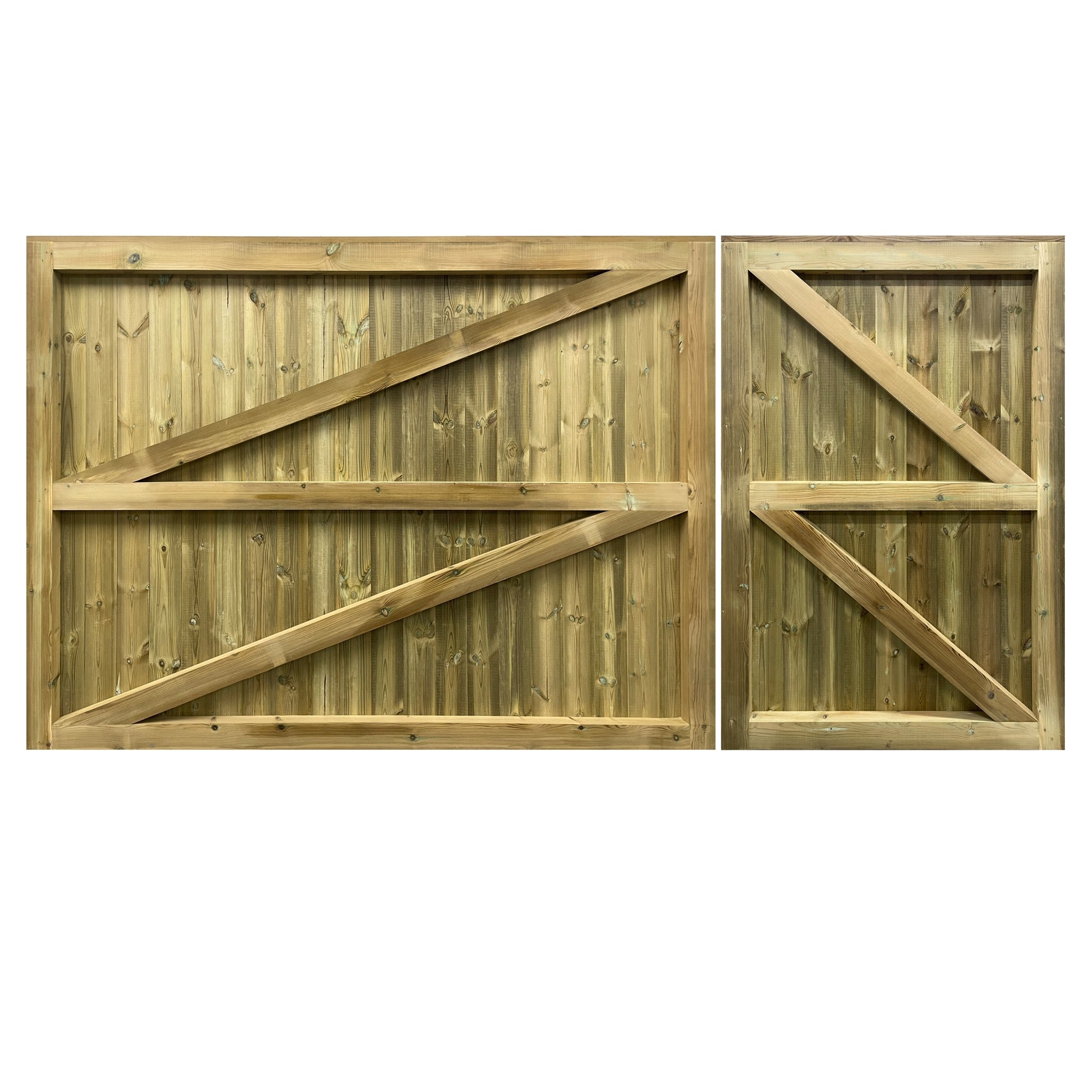 Clovelly Entrance Gate | 3/4 Split | Ruby UK – Ruby Group