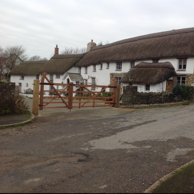 Hardwood Curved Heel Gate | Iroko | Ruby UK – Ruby Group